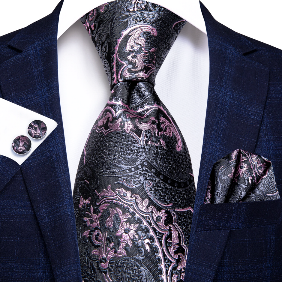 Silk Neckties – Sophisticated Gentlemen